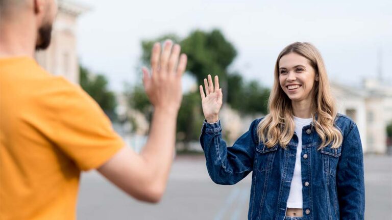 12 Best Friendship Goals To Make your Friendship Meaningful